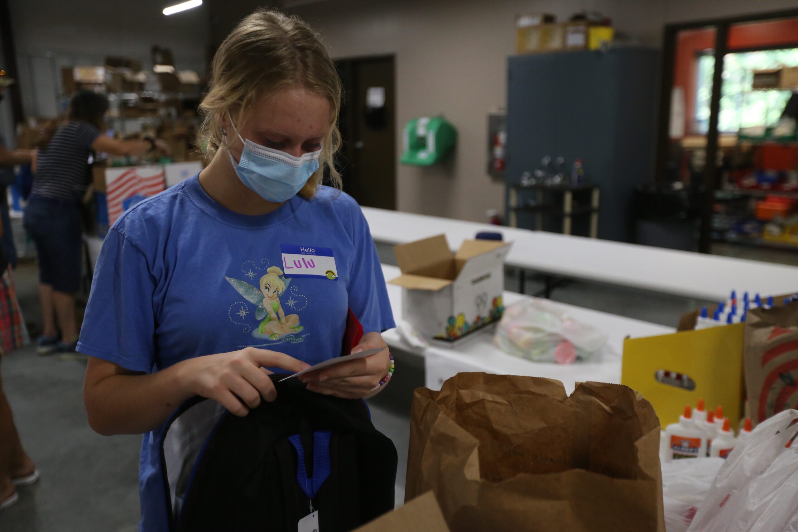 Volunteer program to give backpacks, school supplies to students in ...